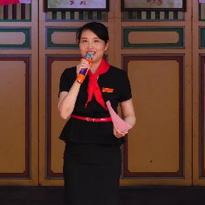 馆长姐姐 