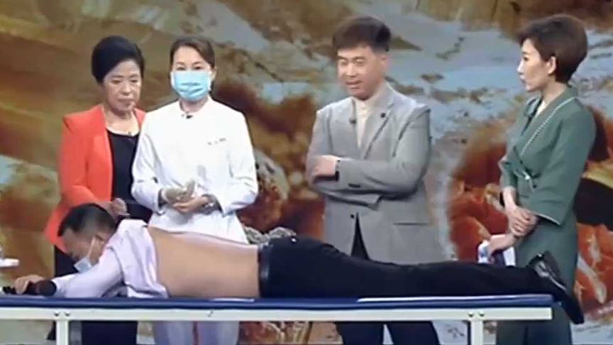 中医现场示范,拔罐的正确操作,居家也可使用学习