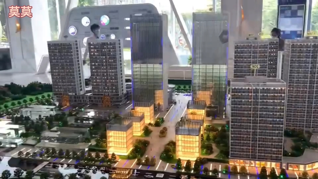 ...涨不行降也不行。!那为什么黄埔要搞这么多公寓呢,开发商不担心楼...