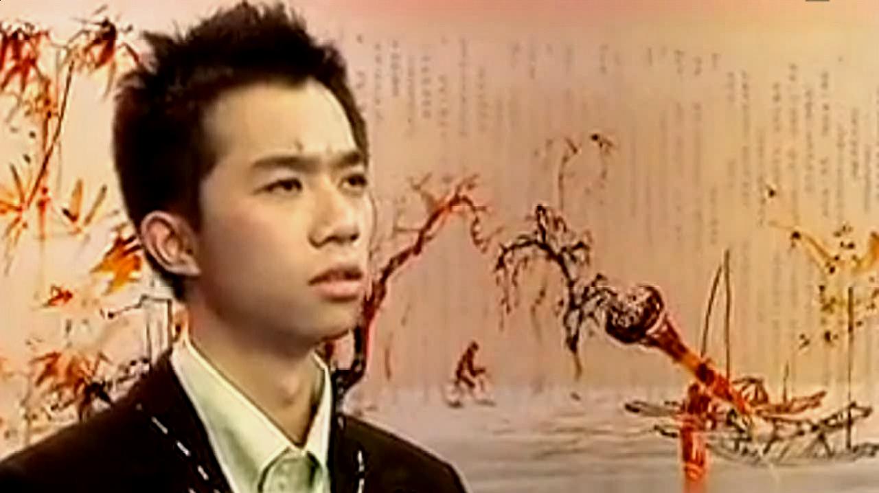 央视主持人诗歌朗诵欣赏,嗓音浑厚,朗诵的很有感情