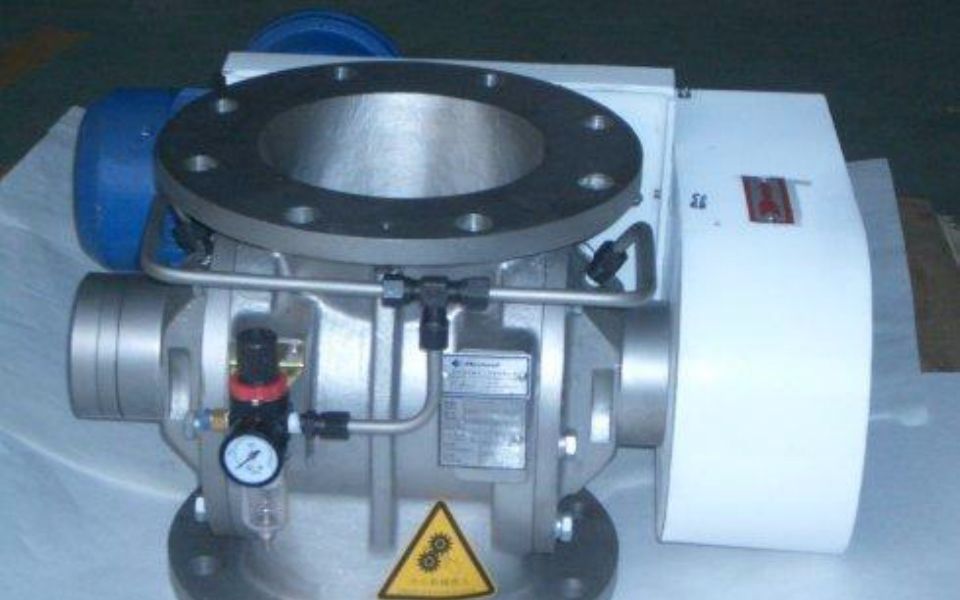 180°物料旋转换向机构该怎样设计?具体结构是如何组成?电机参数...