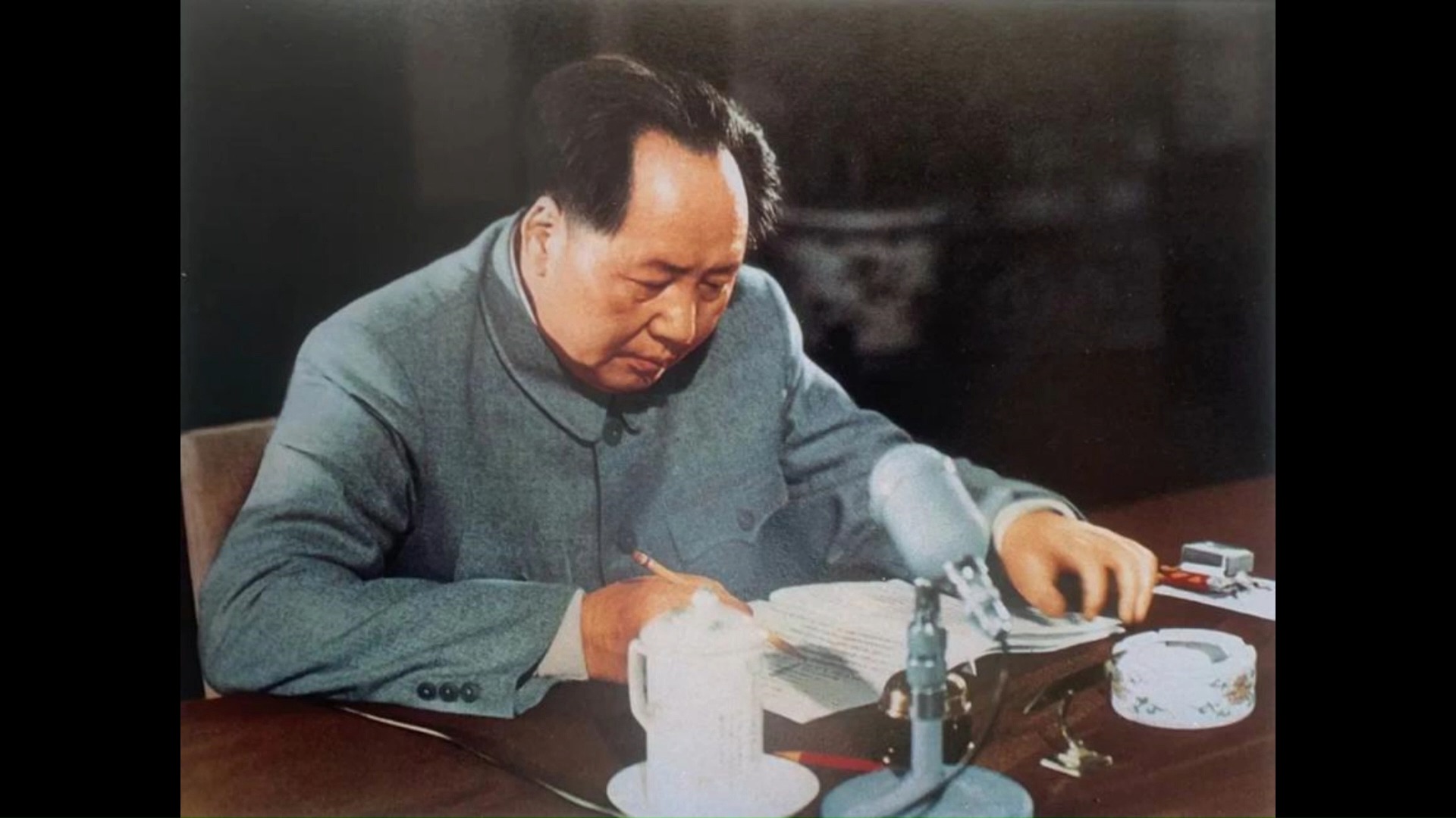 【伟人之声】1949.6.15 毛主席在政治协商会议筹备会上的讲话(配字幕)