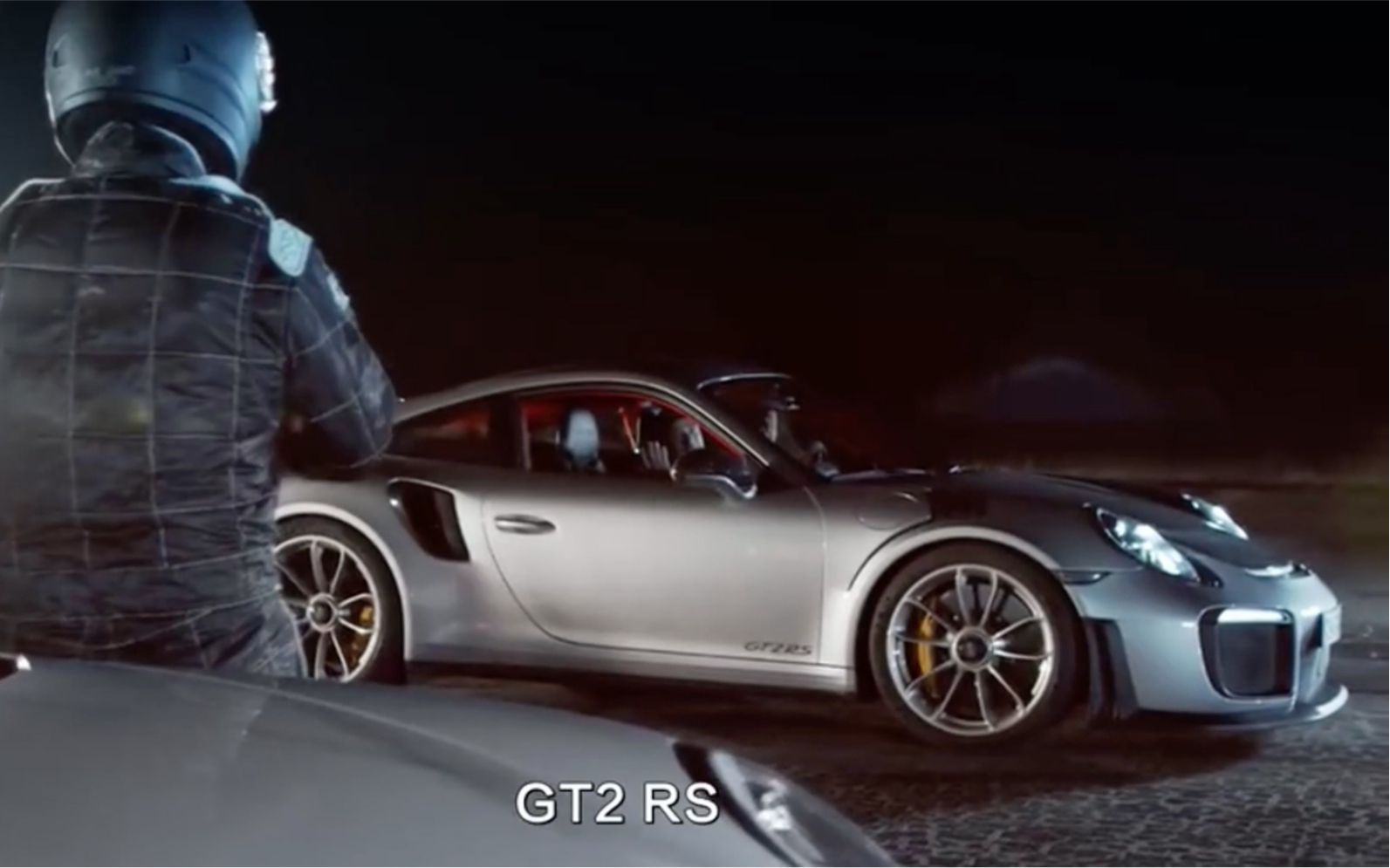 5台保时捷的速度赛