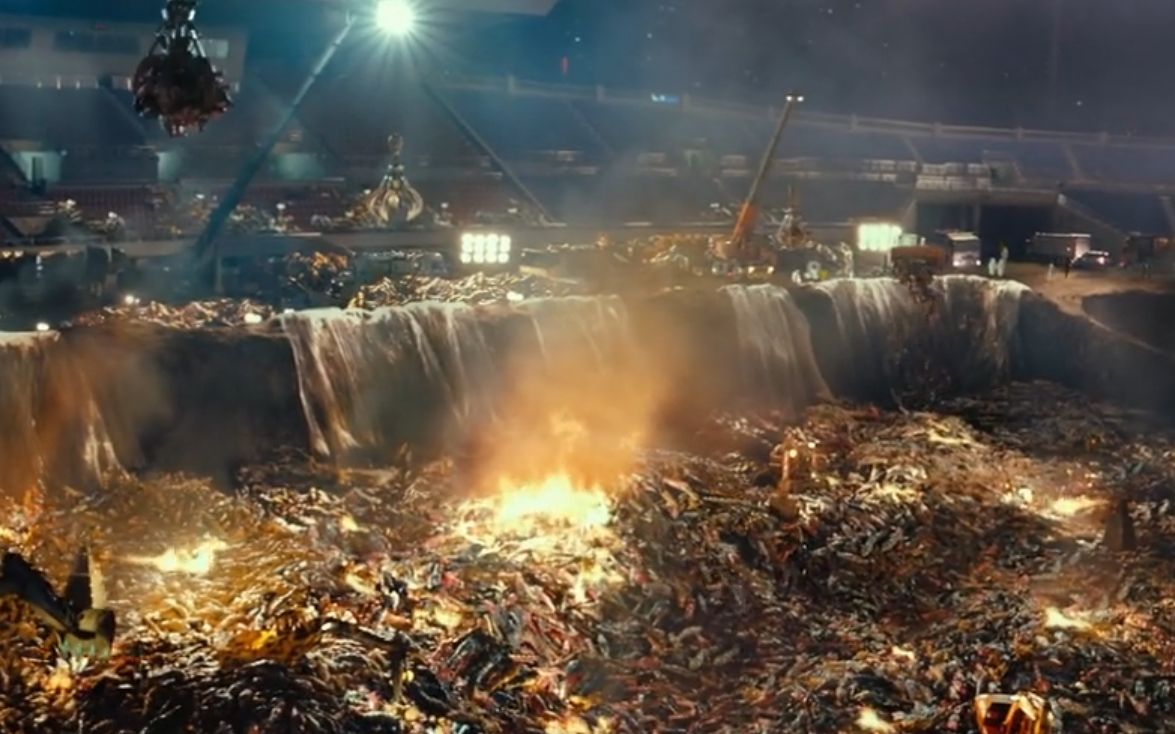 韩国灾难片《流感》,禽流感肆虐,被感染的人只能集体火化!