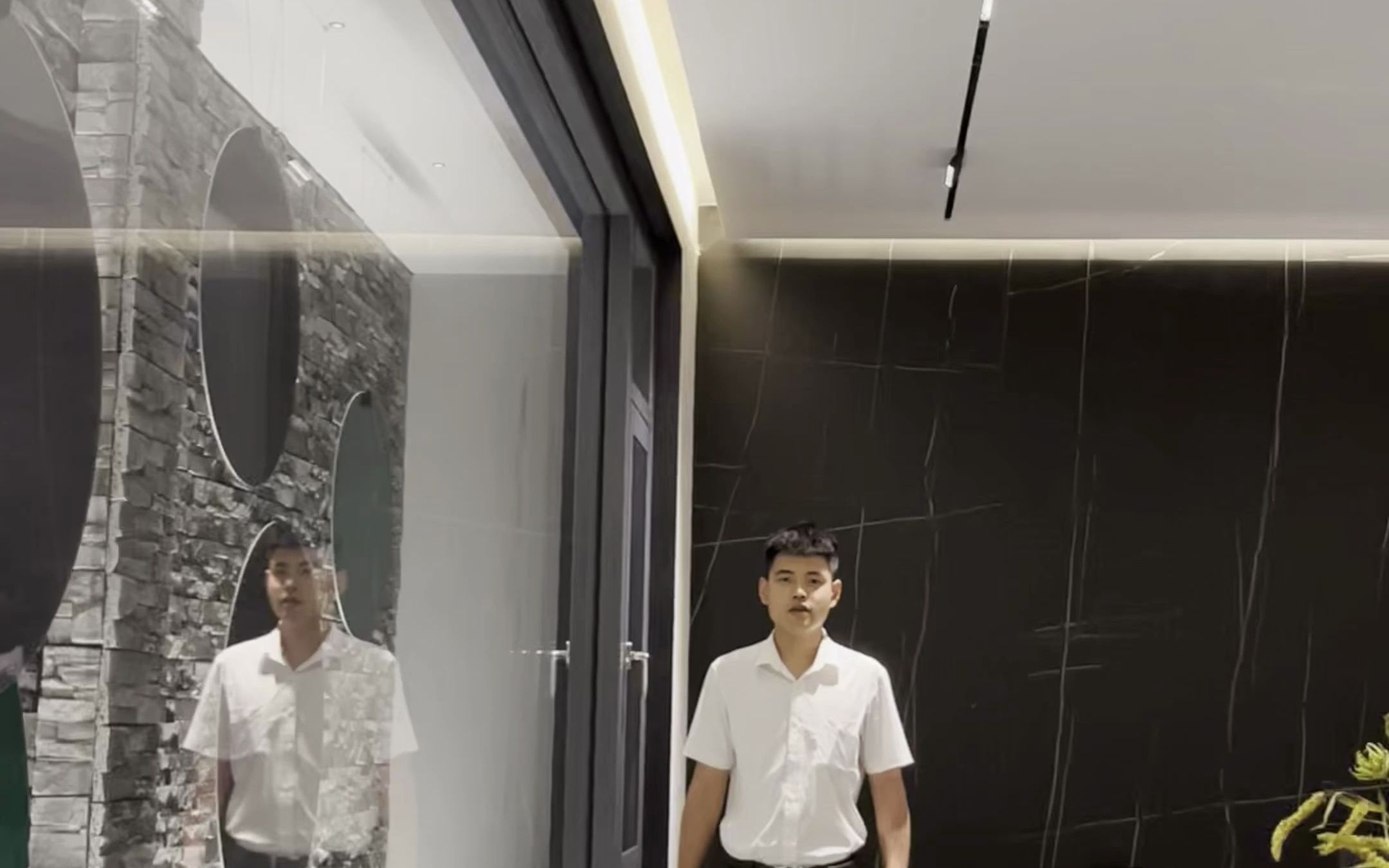 系统门窗品牌10大品牌店没有先进的管理和技术,再成功的营销都只能...