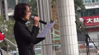 菜花校长在运动会开幕式上讲话