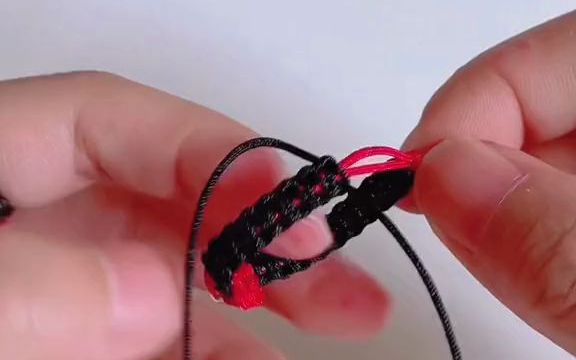 手工编织这么漂亮的戒指,赶紧来学习吧