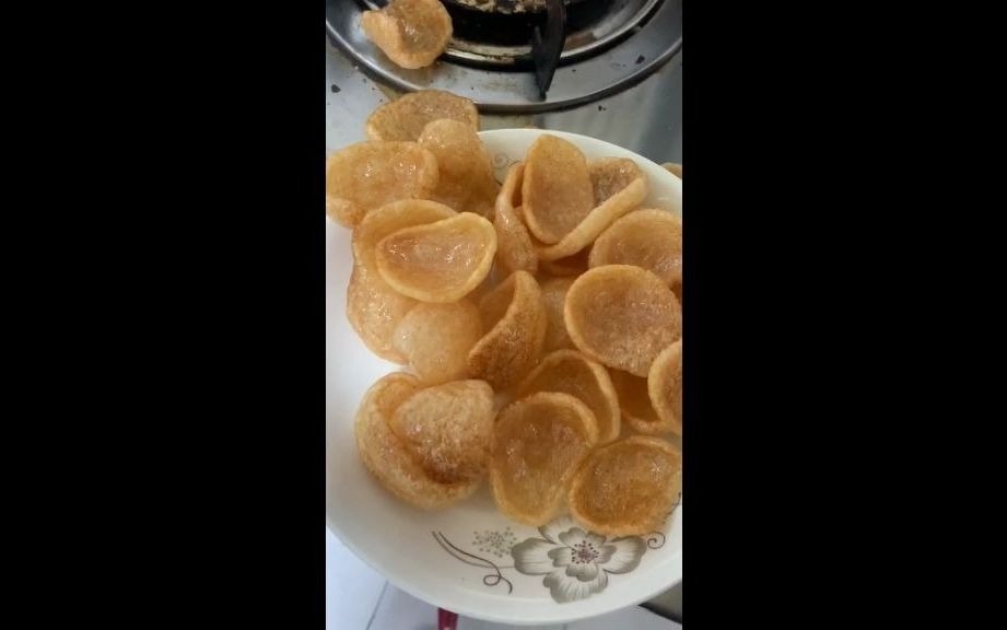 如何使用空气炸锅炸虾片