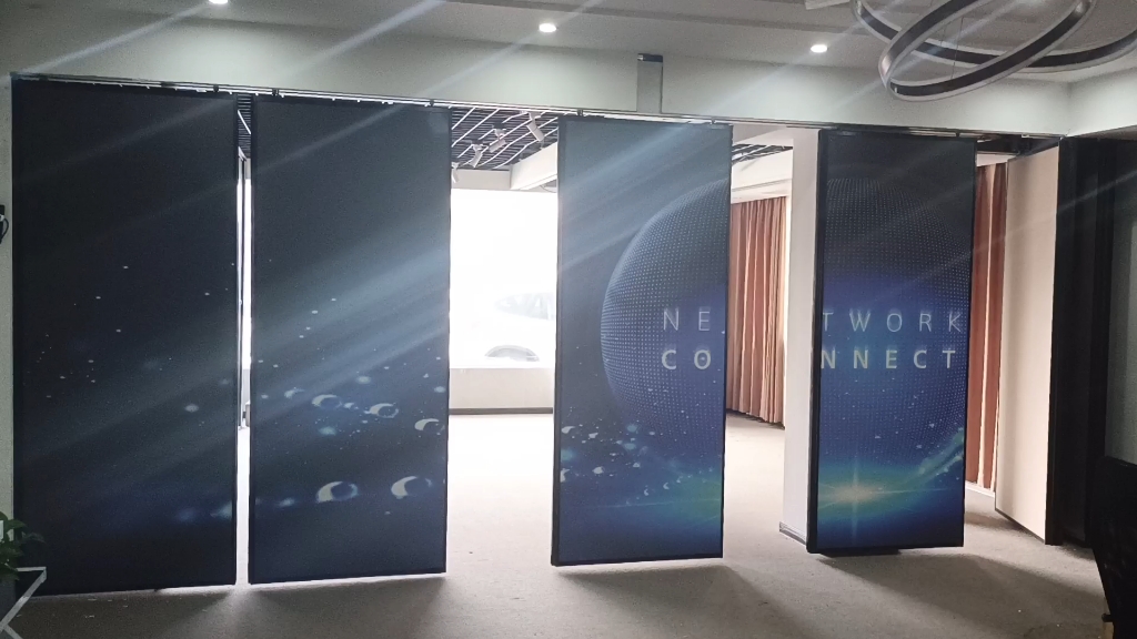 电动隔断生产厂家,语音控制一堵墙,手机远程控制,开关面板控制,超静音...