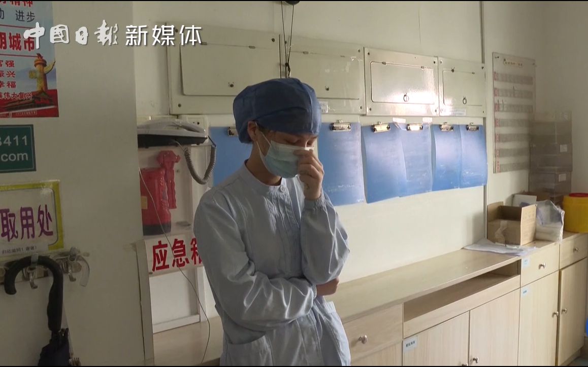 武汉妈妈:儿子建医院 女儿救病员