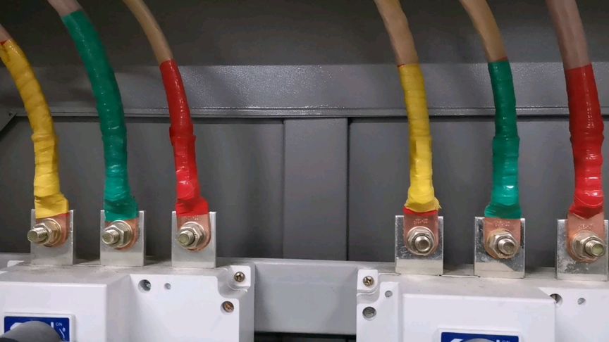 断路器和隔离开关的区别,能不能带负荷拉闸?