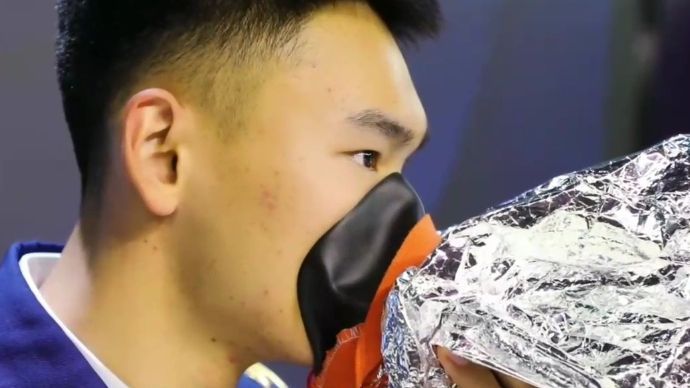 果然视频|如何辨别过滤式消防自救呼吸器的好坏?消防员有妙招!