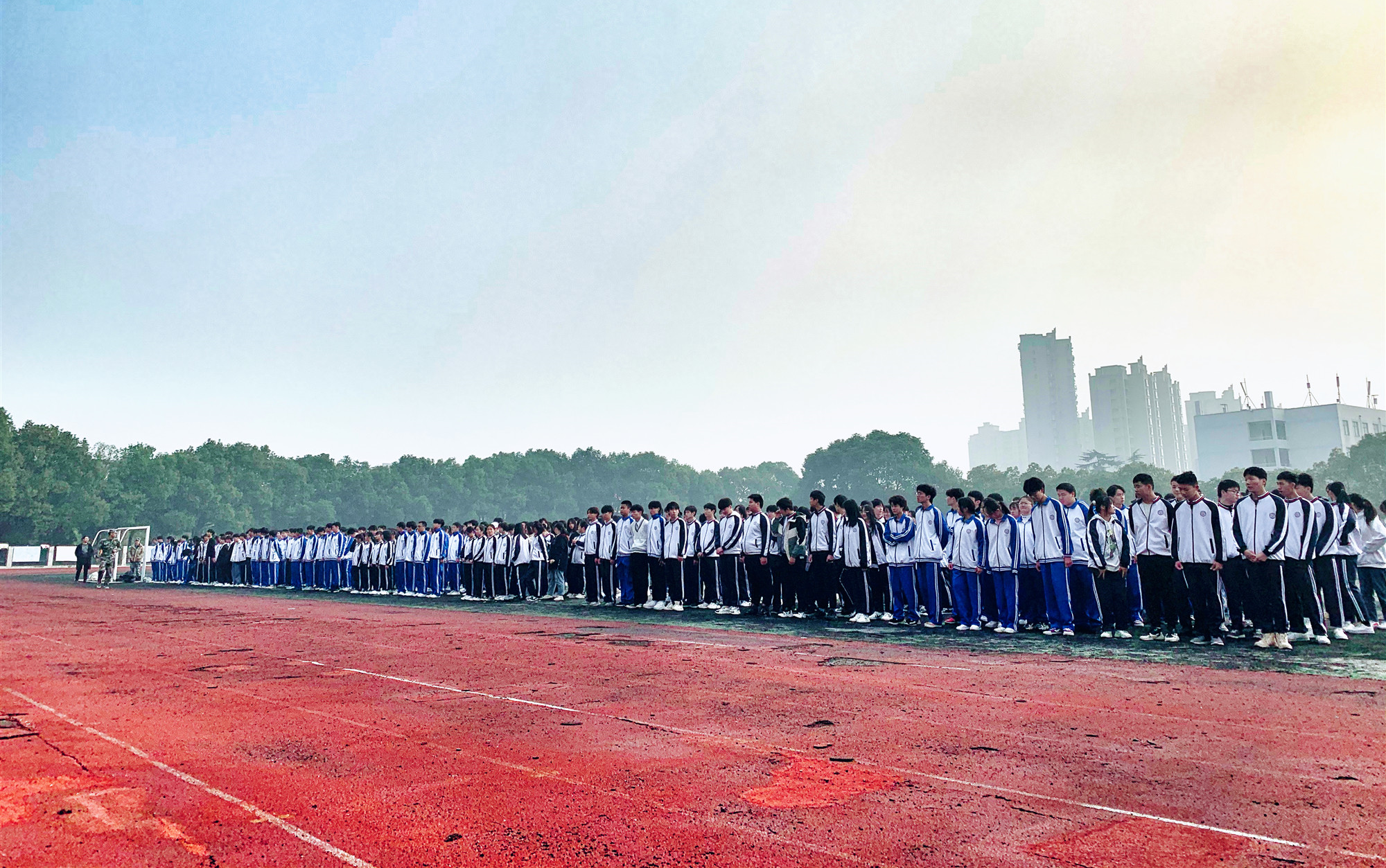 芜湖 起飞!安徽玉成汽车职业学校准军事化管理成果展示与竞赛成功举办!