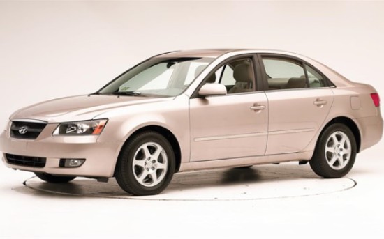 2006 现代 索纳塔/御翔 侧面碰撞测试 iihs