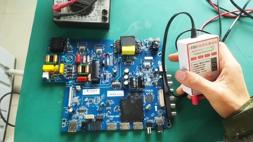 液晶电视电源交流输入电路,桥式整流二极管