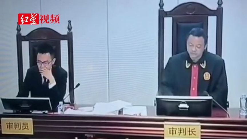 审判长怒斥区政府,开发商签了合同就能强拆?锅不是这么背的