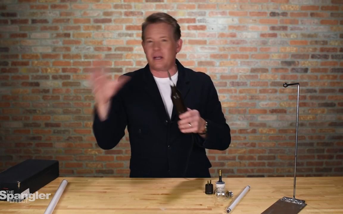 机电式紫光棒(electromechanical violet wands)