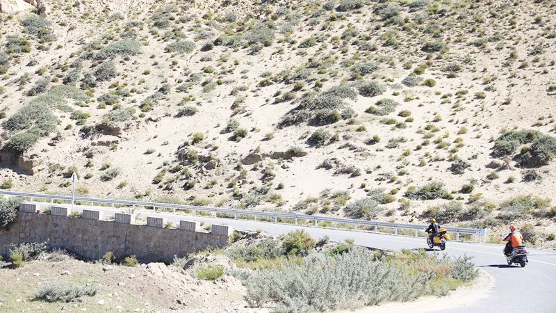 骑电动车去西藏,单次充电电池续航到底能跑多少公里?