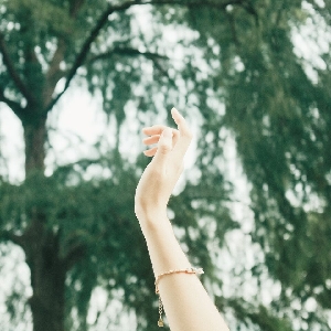 羡鱼不咸鱼的阿金 