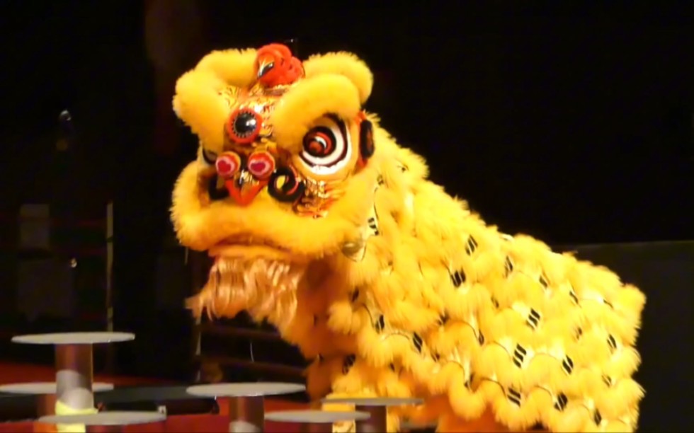 春晚都看不到的精彩高桩舞狮，原声完整版!