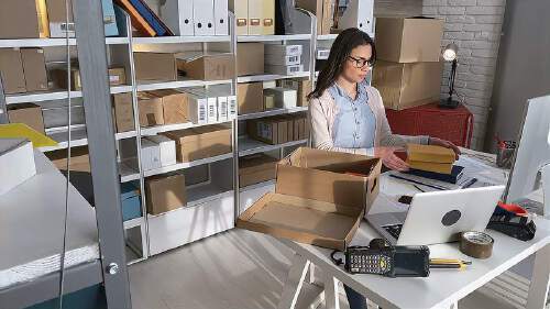 电商打单员不只是打字!揭秘月薪过万的订单处理核心职责