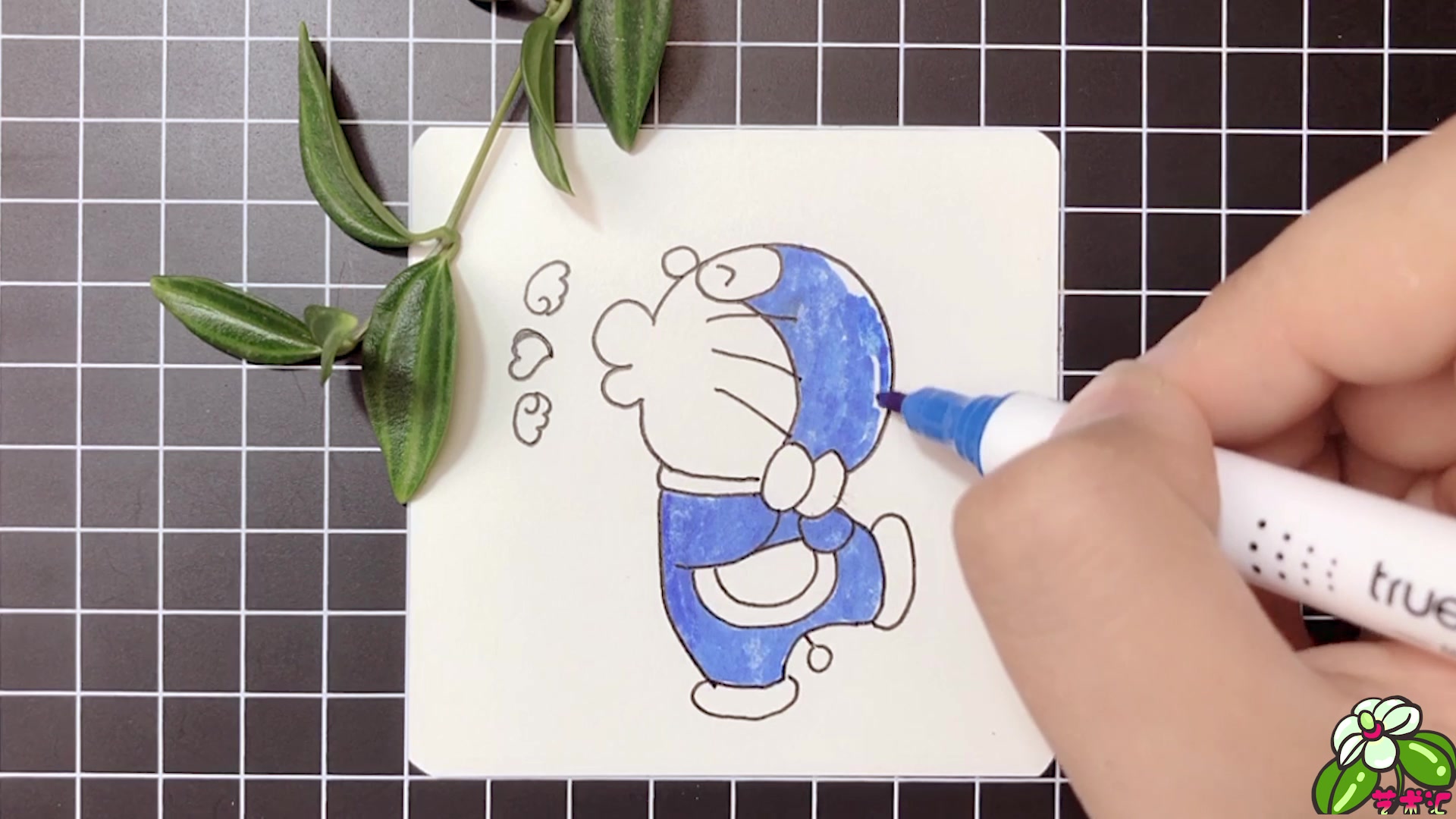 简单的几笔画出可爱多啦A梦,快来学吧