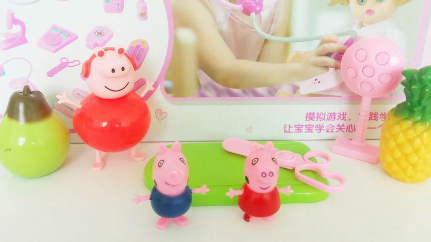 小朋友玩耍不能碰剪刀,一定要注意安全!