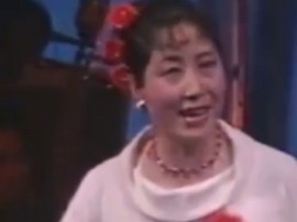 请大家欣赏评剧名家王镇芝老师在沈阳评剧院建院30周年演唱会上演唱...