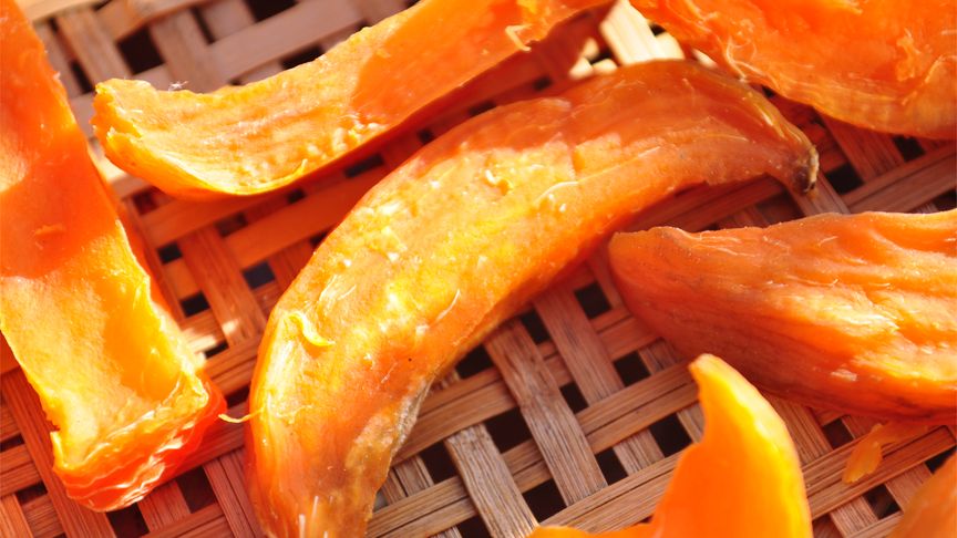 想吃红薯干不用买,教你简单做法,健康美味无添加,家人吃着放心