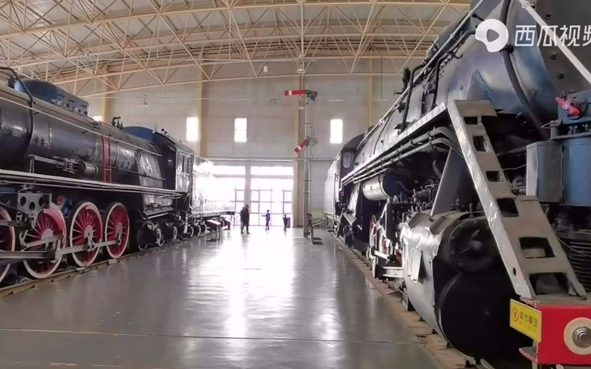 铁路的臂板信号机已经不多见了,它怎么显示,应该怎么看呢!