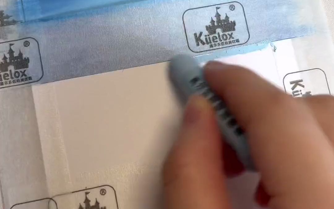 【油画棒】妈妈说不要跟不三不四的人一起玩,所以我一直跟很二的...