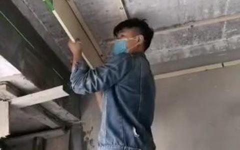 木龙骨吊顶制作过程