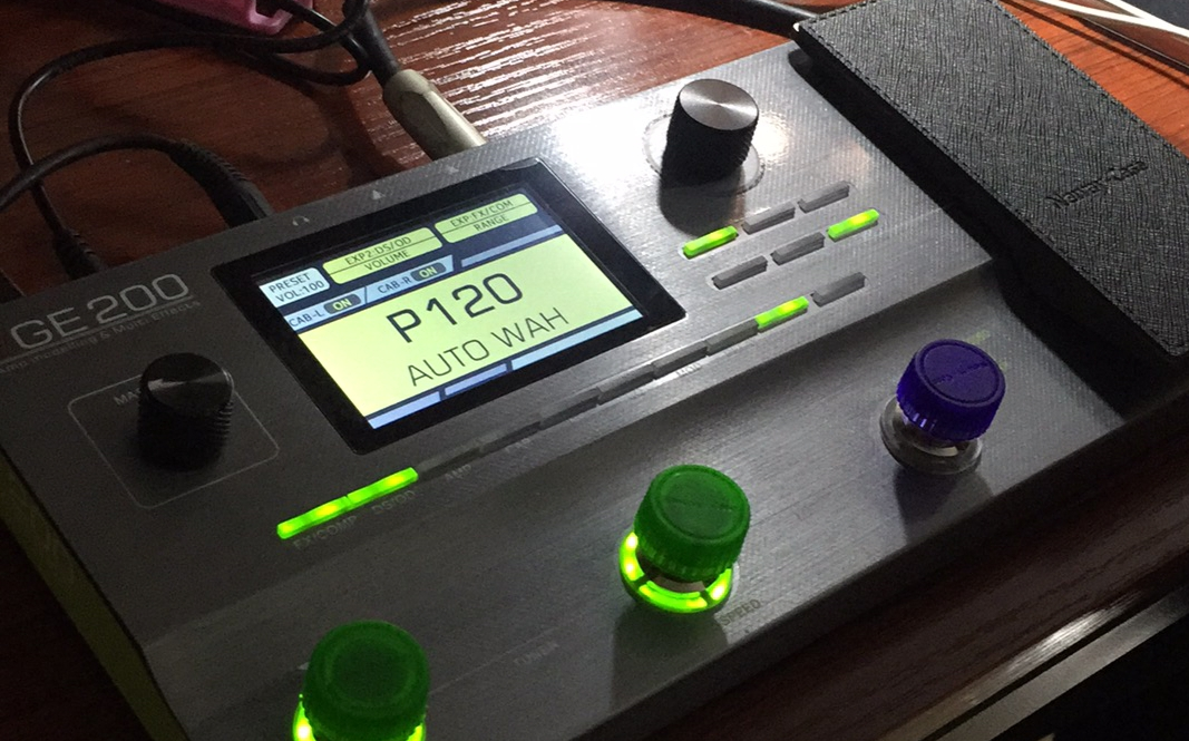 尼韦 魔耳GE200效果器贴膜开箱及测评