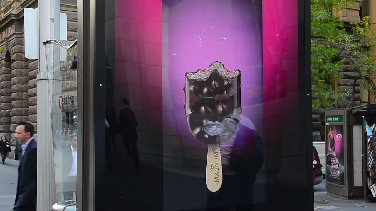 德高广告互动案例集(户外广告):脸部识别