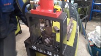 镀锌铁方管切断模具-力荐不锈钢护栏液压冲孔机精诚视频