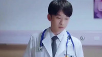 爸爸是A型血妈妈是AB型,孩子是O型血,你说孩子是谁的?