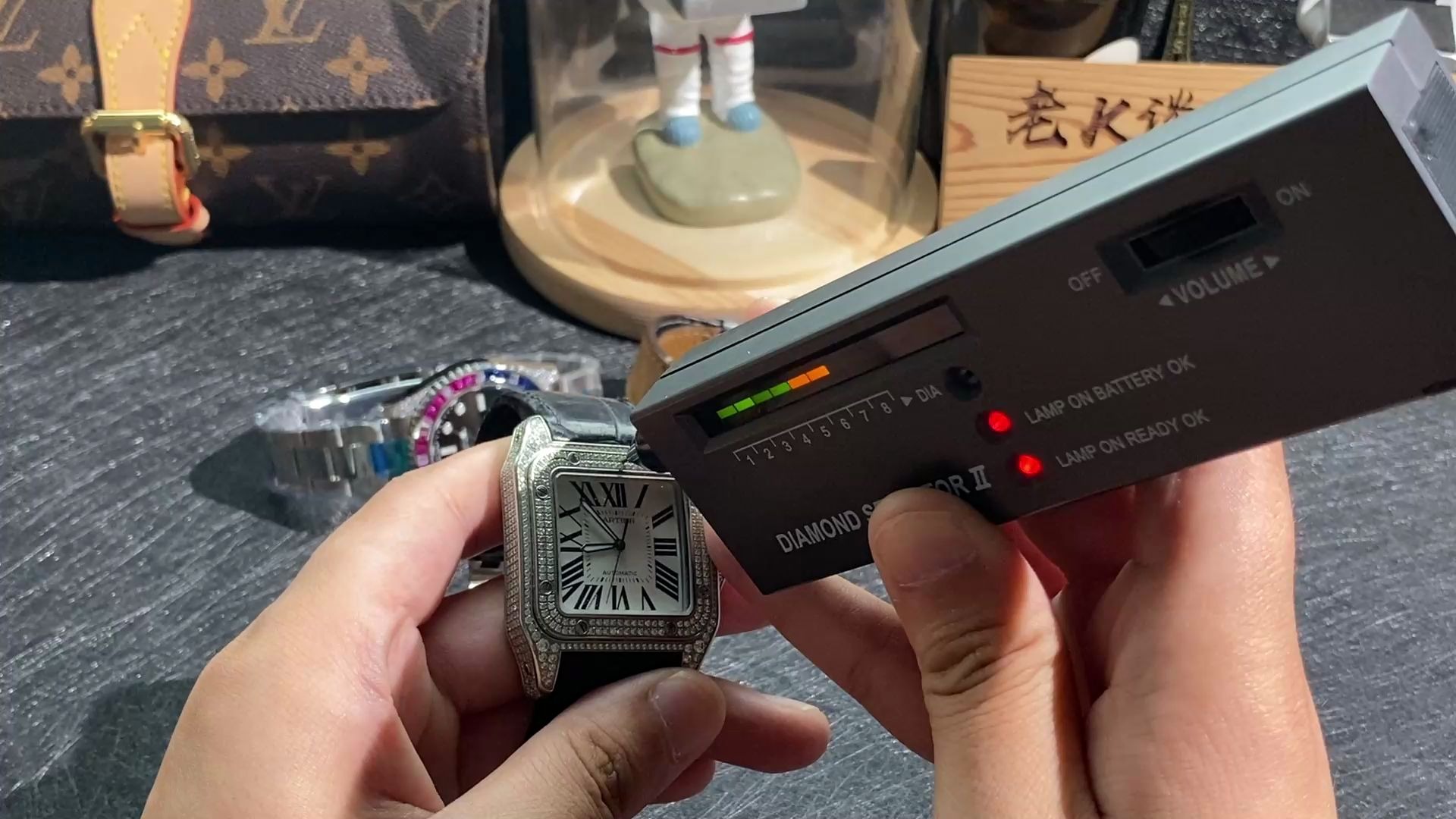 教你揭秘手表后镶钻,辨别真钻和假钻的小妙招!