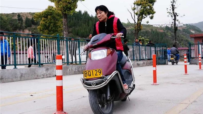 电动车也要考驾照了?考试流程及费用已公布,车主:骑啥车走路吧