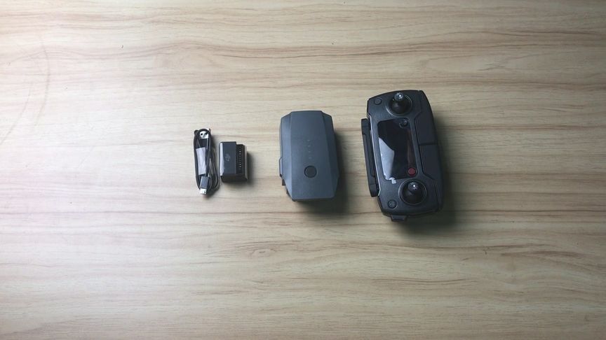 大疆粉丝:dji 大疆御Mavic 充电宝转换器 使用方法