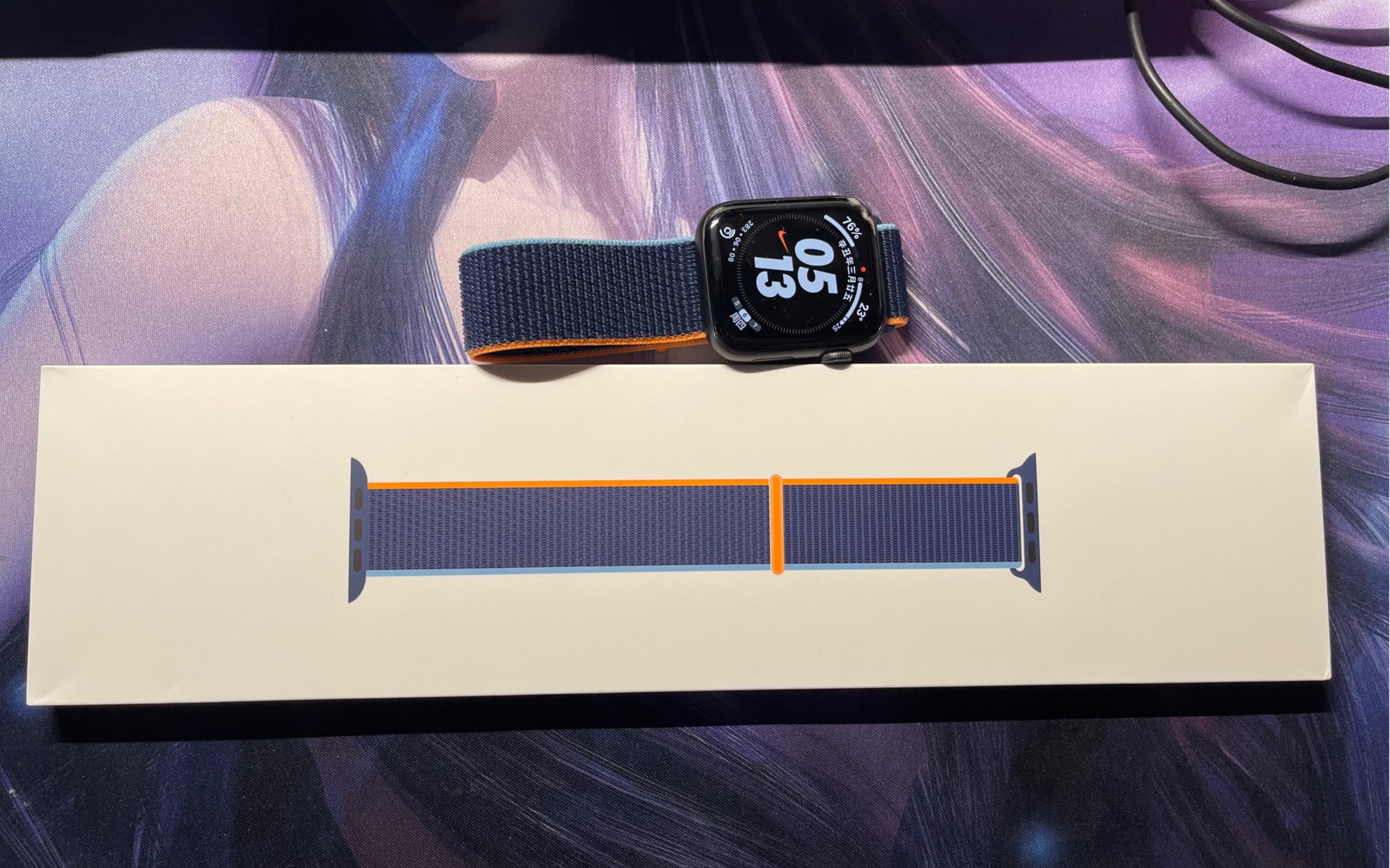 苹果表带大家都说回环表带最舒服,买个试试。apple watchSE