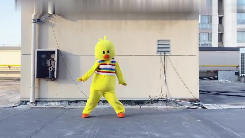 累发财鸭了!ITZY notshy全曲一镜到底舞蹈翻跳