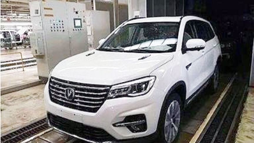 叫板哈弗H6,2018款长安CS75内饰动力升级明显,外观出乎意料