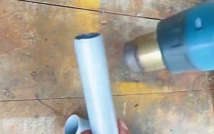 【帝弘】遇到没有管件直接的时候,加热管子,这样接管子非常实用,感谢...