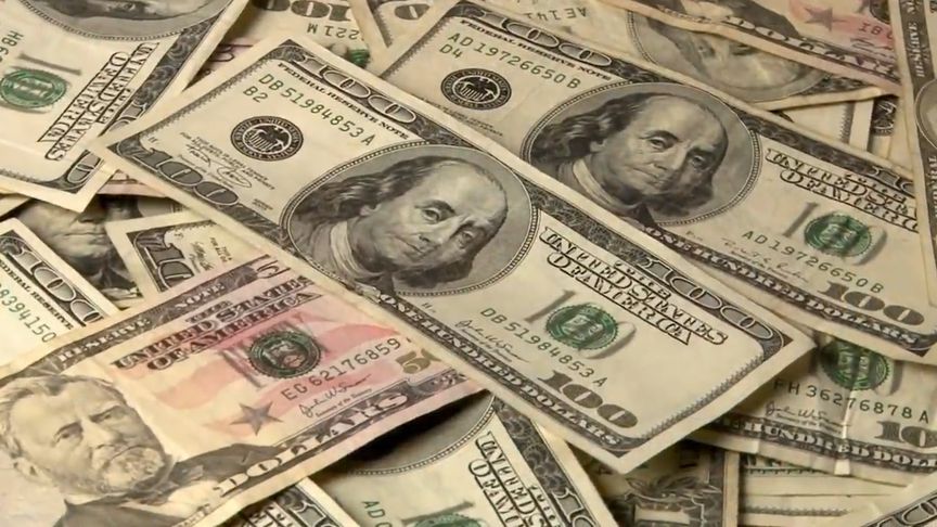 信用卡刷爆!美国6月新增信贷规模创纪录