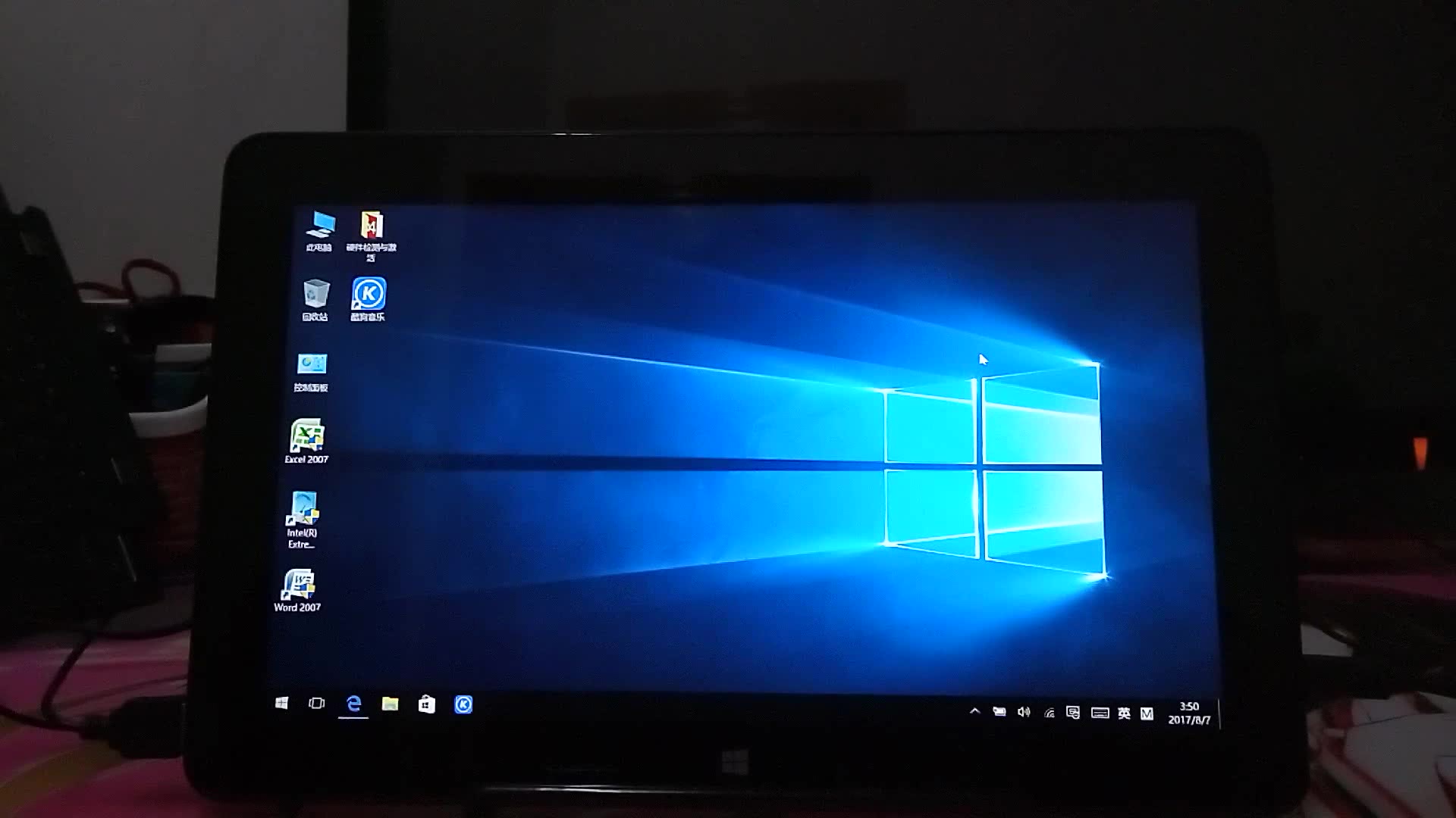 开箱 DELL venue 11 pro win10 可装双系统的平板电脑 7130 I5 8G 256...