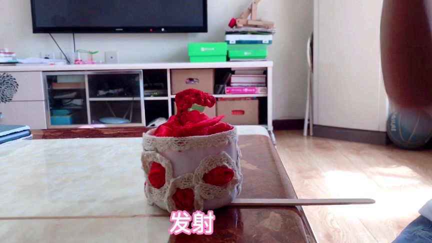 暑假怎么玩:体验空气的压力#家庭小实验 #宅在家里做什么