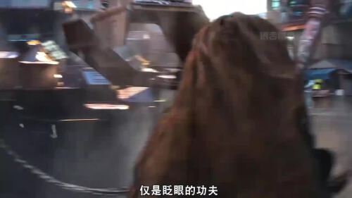 未来世界的城市,竟被改造成可以互相吞噬的移动城堡