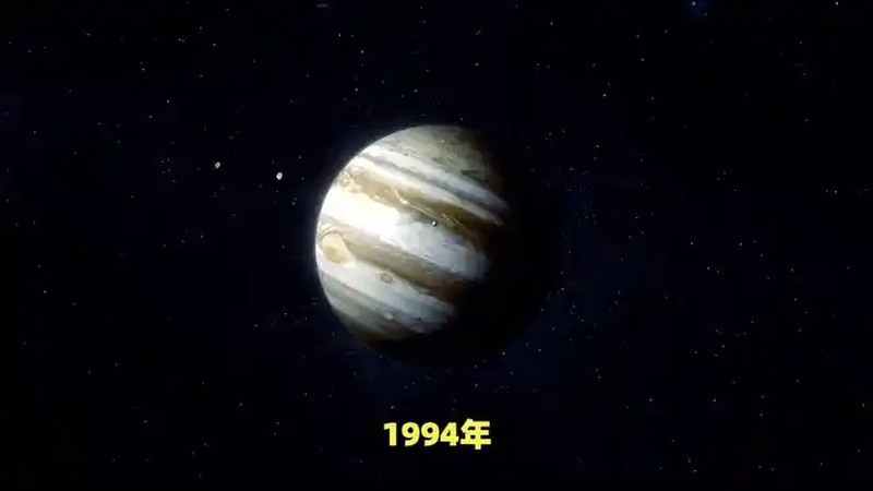 1994年彗星撞击木星:揭开宇宙壮丽与危险的双重面纱