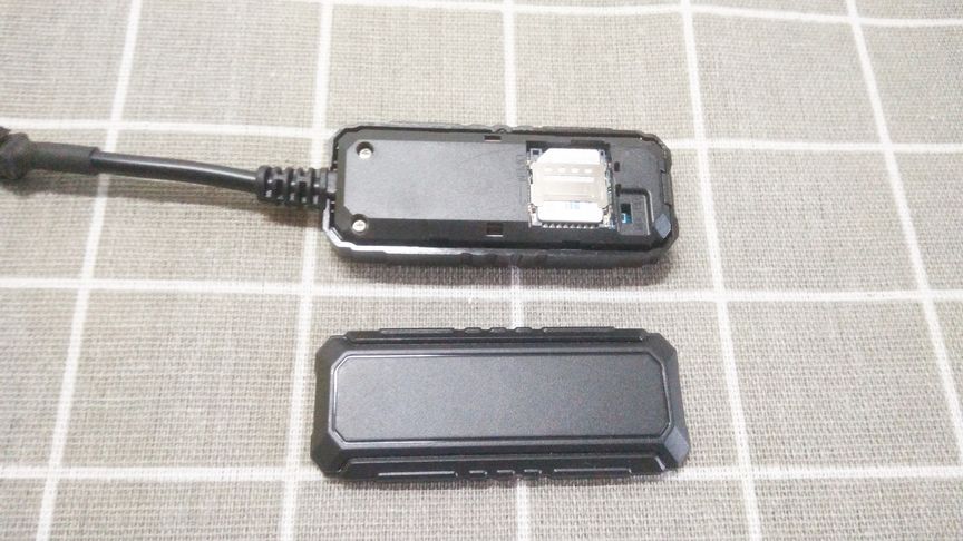 测试19块钱的超小定位器,还是GPS北斗双定位,再也不用怕车丢了