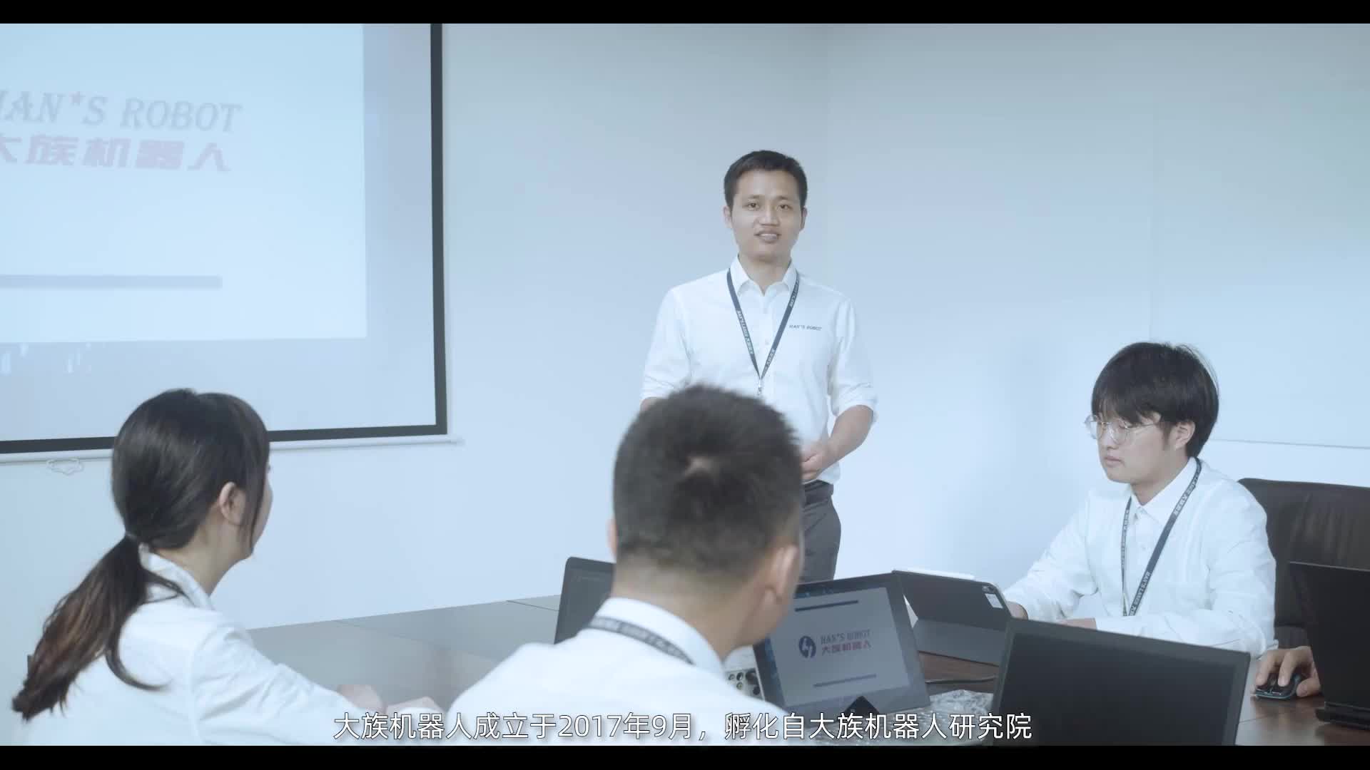 我们是专门做协作机器人的智能制造厂家